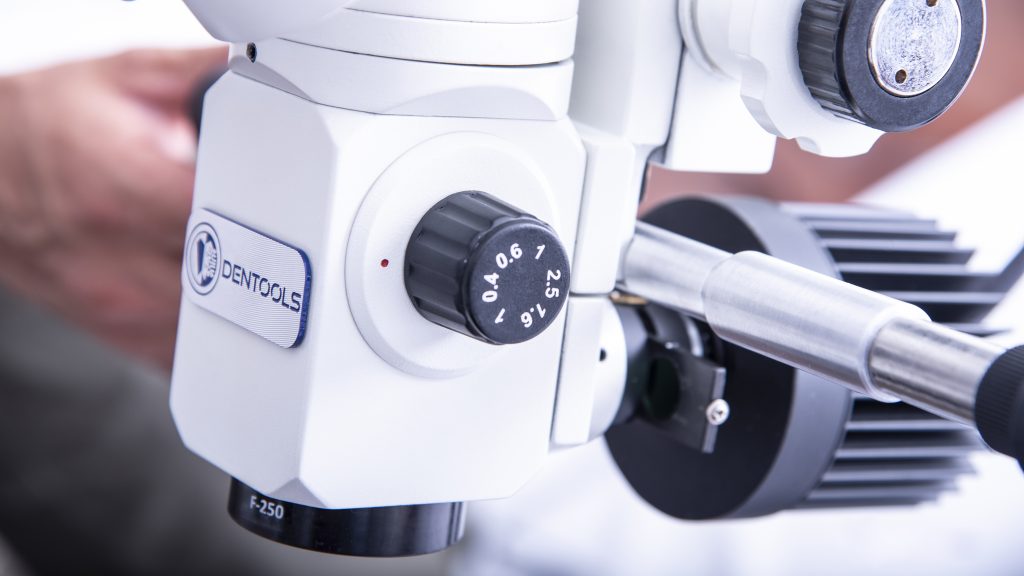Microscopio Odontológico – Dentools